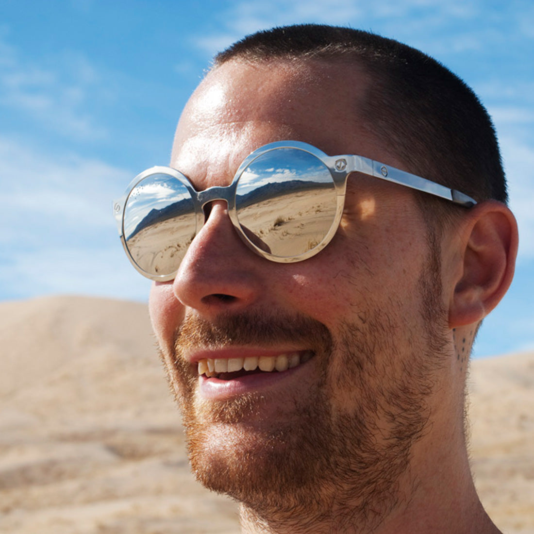 Jonathan Zawada x Basil Bangs