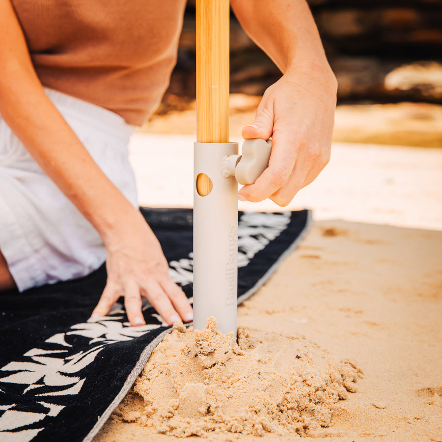 Sand / Ground Anchor – Basil Bangs