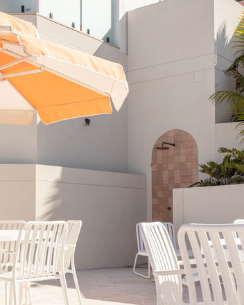 The Berry View Hotel – Basil Bangs